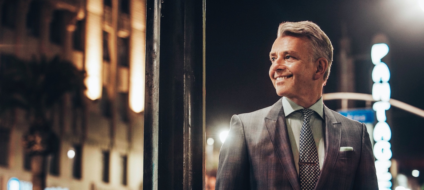 Richard Shelton: Home